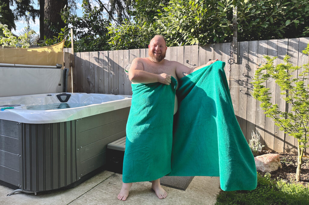 Hands-On With TOWEL Plus Size Bath Towels | Chubstr